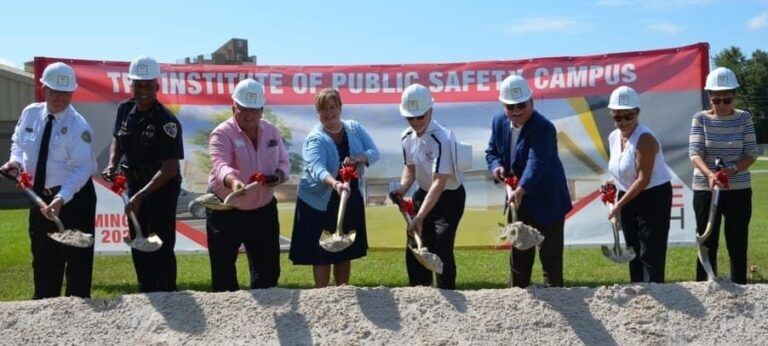 IPS Groundbreaking and Ken Bragg Way Dedication Ceremony Groundbreaking ...